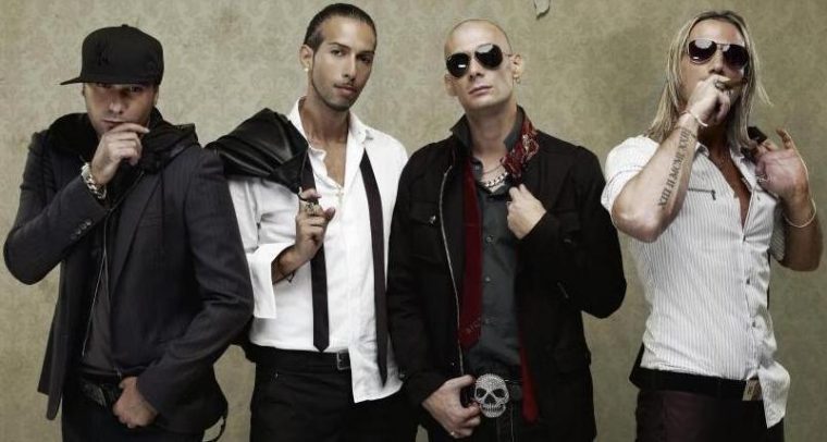 Gemelli Diversi: addio alla musica